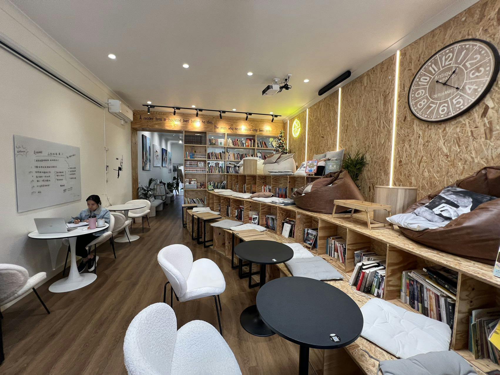 Shared office at Eno Cafe Box Hill Co-working space - Eno Cafe Box Hill ...